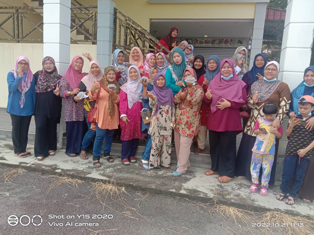 Kelas Keusahawanan : Kelas Masakan Brownies & Advokasi KDB – NADI Kampung Raja, Bukit Kepong